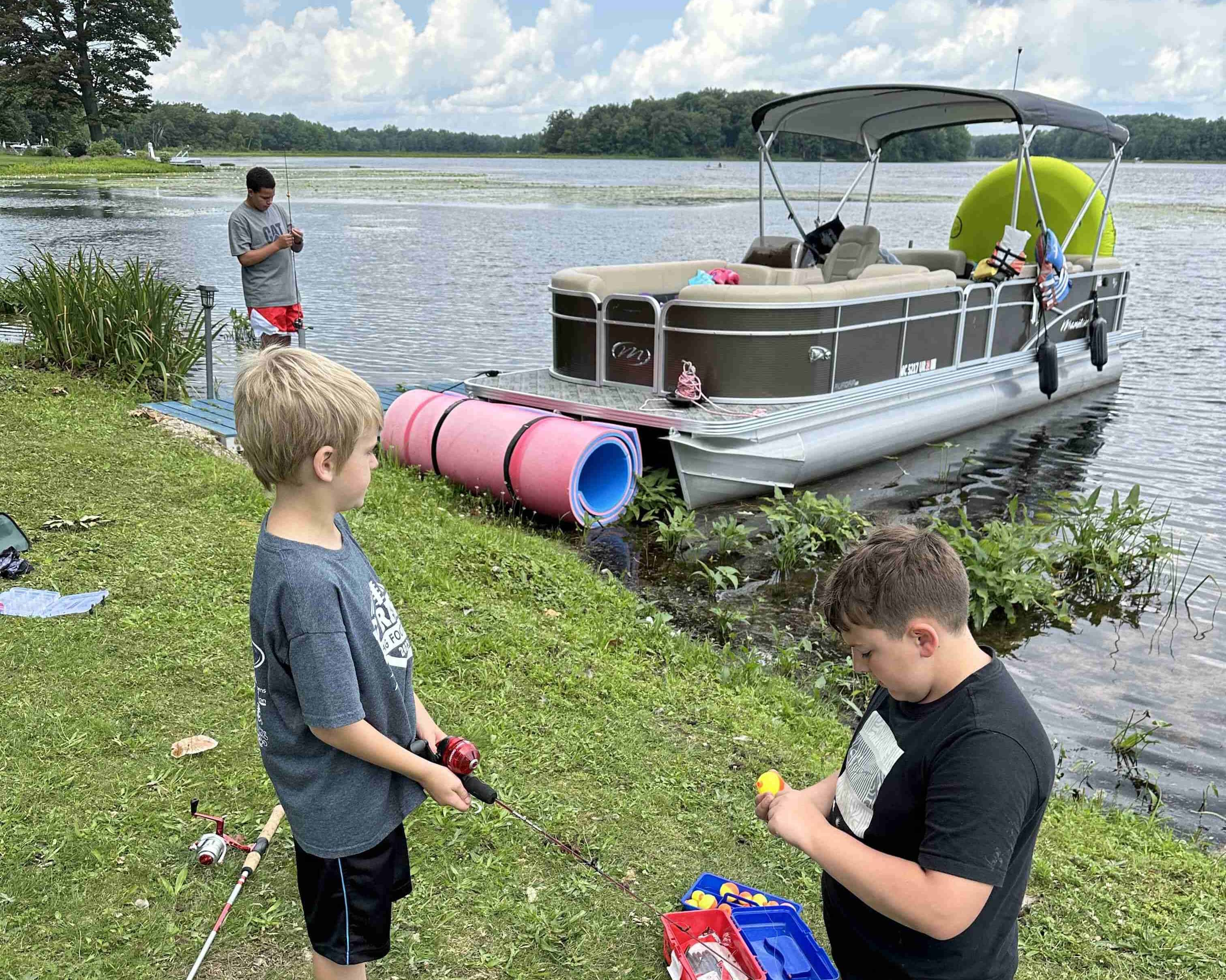 Welcome to Tubbs Lake Resort – Your Perfect Nature Getaway